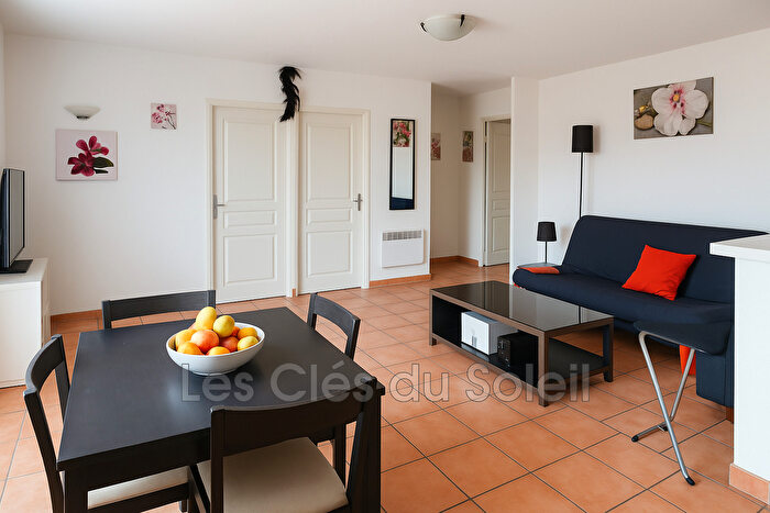 Appartement à vendre - Brignoles, Centre-ville, Vieille ville - 3 pièces - 2 chambres