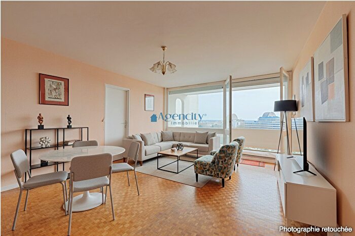 Appartement à vendre - Noisy-le-Grand, Centre-ville - 2 pièces - 1 chambre