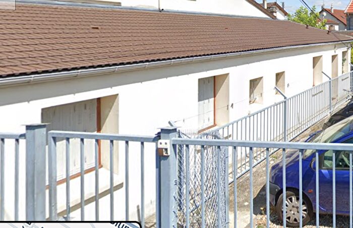 Appartement à louer - Livry-Gargan, Gargan - 1 pièce