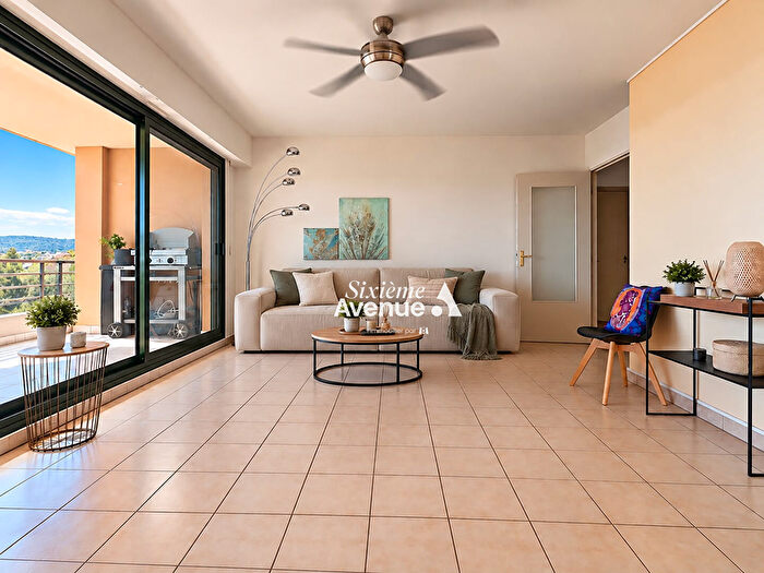 Grasse, Centre-ville Sud : Appartement 3 pièces à vendre