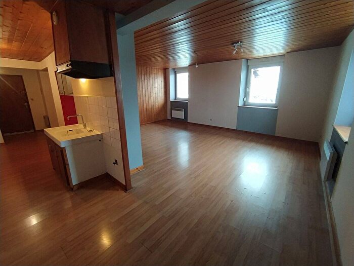 Appartement 2 pièces à louer - La Cluse-et-Mijoux