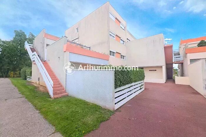 Appartement à vendre - Savigny-le-Temple, Plessis-le-Roi - 4 pièces - 2 chambres