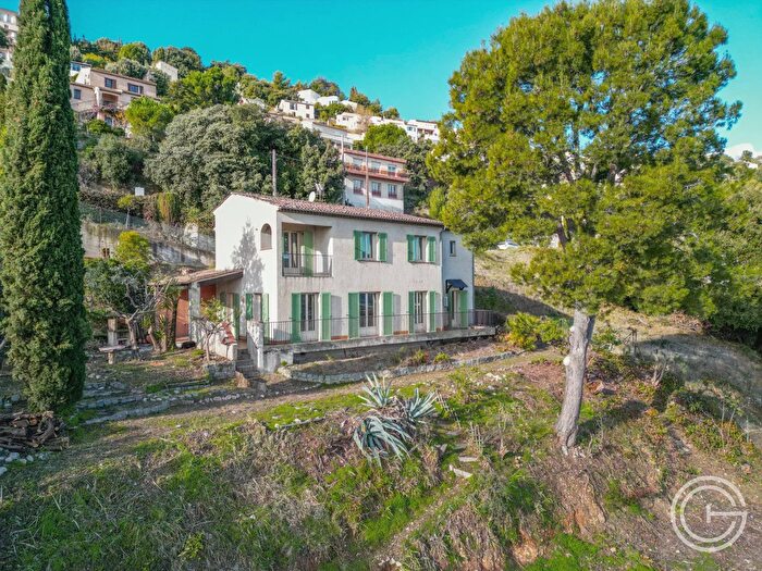 Maison à vendre - Saint-Laurent-du-Var, Tuilière, Sainte-Petronille, Les Crottes, Tour, Iscles - 5 pièces - 4 chambres