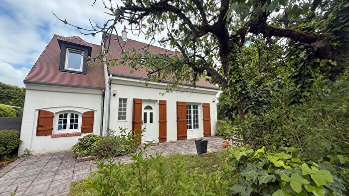 Maison 5 pièces à Olivet, Larry, Coin Rond, Lorette, à vendre