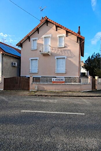 Maison à vendre - Montluçon, Saint-Jean, Chantoiseau, Ilets - 5 pièces - 4 chambres