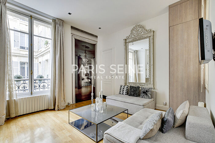 Appartement à louer - Paris e , Dauphine - 2 pièces - 1 chambre