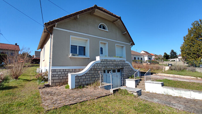 Maison à vendre - Châtellerault, Sud Ouest - 4 pièces - 4 chambres