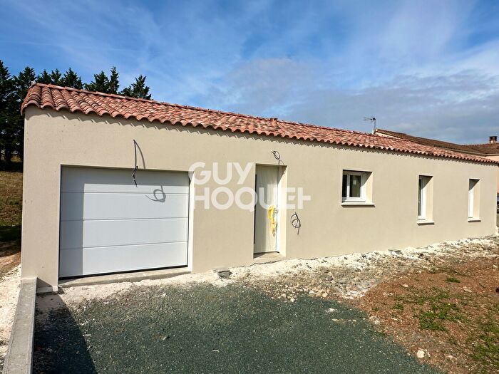 Maison 4 pièces à Longèves, à vendre