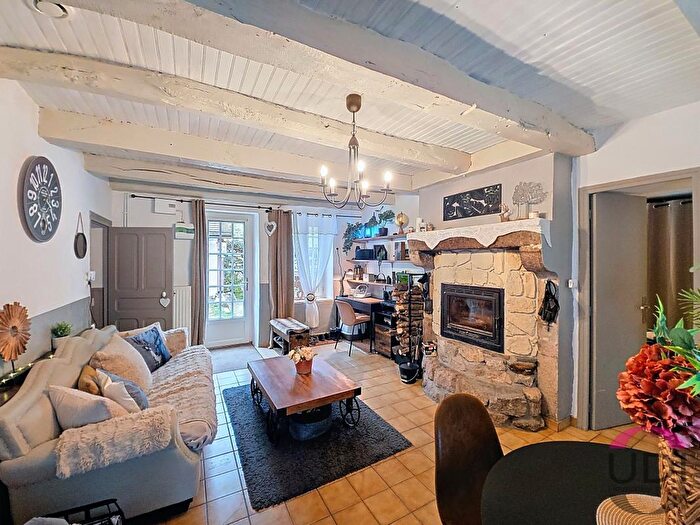 Maison à vendre - Échassières - 3 pièces - 2 chambres