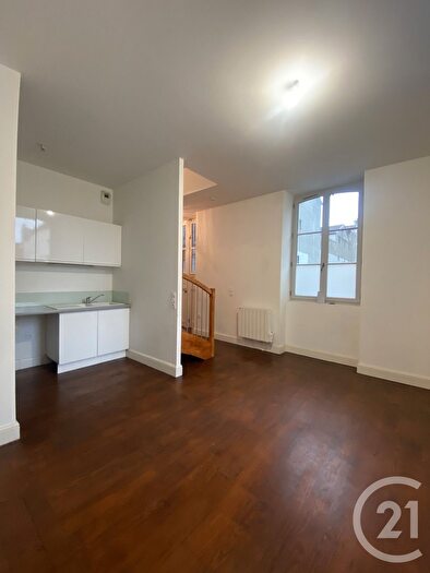 Appartement à louer - Pau, Centre-ville - 4 pièces - 3 chambres