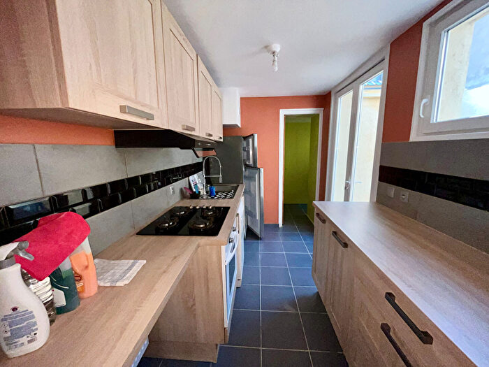 Maison à louer - Calais, Fontinettes - 3 pièces - 2 chambres