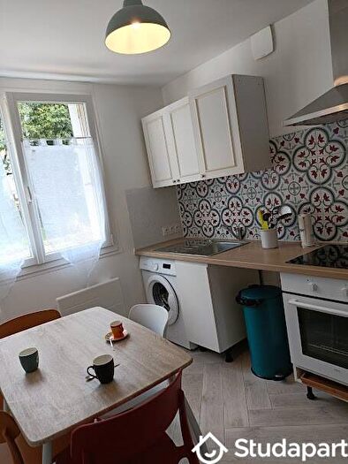 Appartement à louer - Plessis Cellier-Roche Maurice, Nantes - 1 pièce - 3 chambres