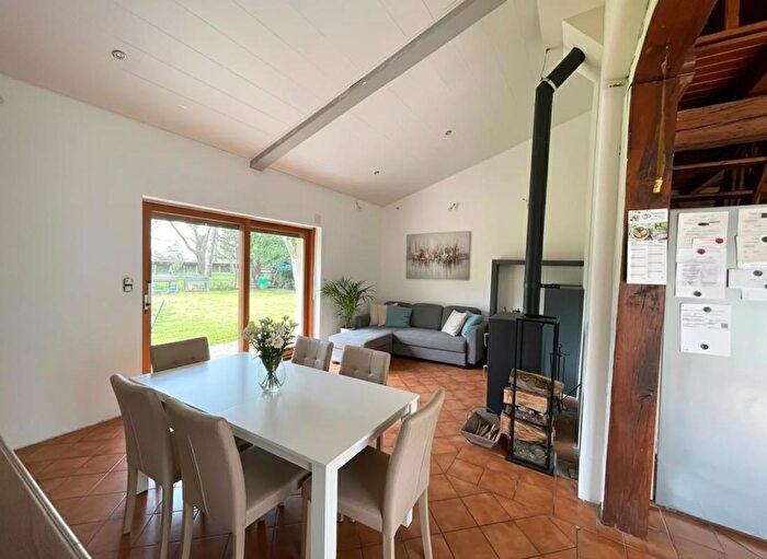 Maison à vendre - Beaupouyet - 6 pièces - 3 chambres