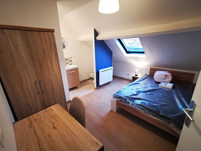 Appartement à louer - Belencontre-Phalempins, Tourcoing - 1 pièce - 4 chambres