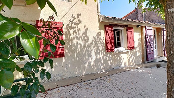 Maison à vendre - Monprimblanc - 6 pièces - 3 chambres