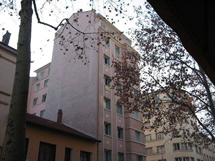 Appartement à louer - Montchat, Lyon ème arrondissement - 1 pièce