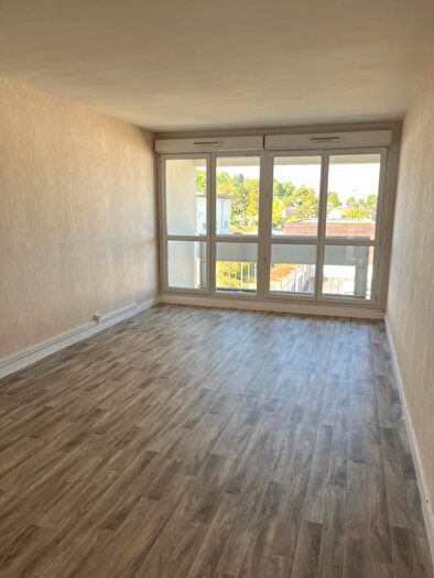 Appartement 4 pièces à Épernay, Bernon, Bellenoue, à louer