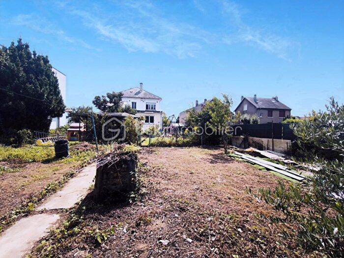 Maison à vendre - Gandrange - 8 pièces - 4 chambres