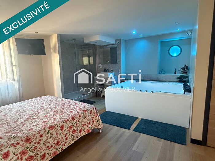 Appartement à vendre - Dole, Centre-ville - 2 pièces - 1 chambre