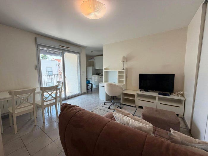 Appartement 2 pièces à Charpennes-Tonkin, Villeurbanne, à louer