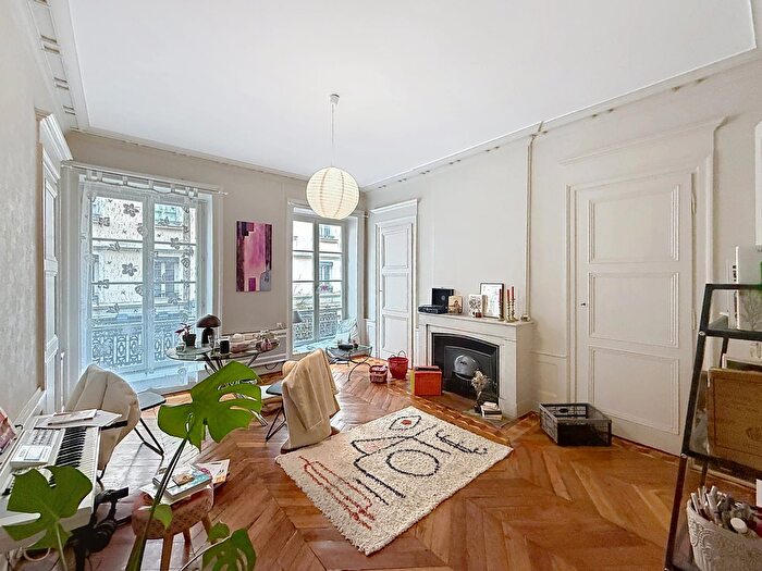 Appartement à louer - Lyon e , Bellecour, Carnot - 3 pièces - 1 chambre