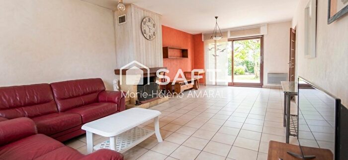 Maison 6 pièces à Naintré, à vendre
