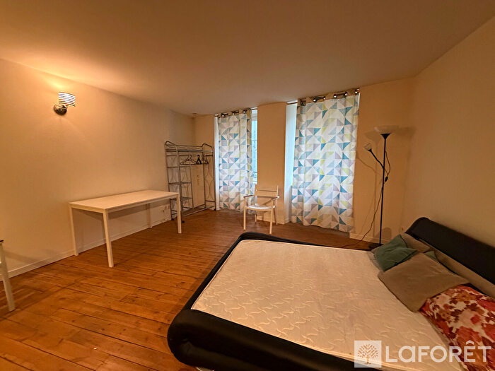 Appartement à louer - Saint-Flour - 1 pièce