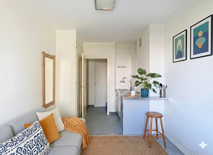 Appartement à vendre - Gaillard - 1 pièce