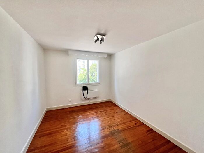 Appartement 3 pièces à louer à Valence, Châteauvert, Thibert