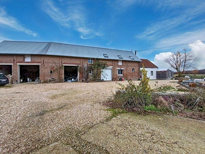 Maison à vendre - Chaumont-en-Vexin - 6 pièces - 5 chambres