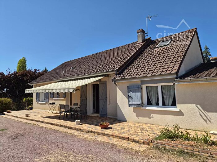 Saint-Éloy-de-Gy - Maison 4 pièces à vendre