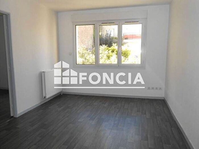 Appartement à louer - Centre-Halles Carnot, Limoges - 2 pièces - 1 chambre