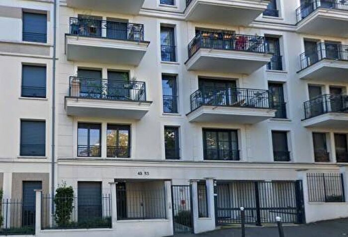 Appartement à louer - Brossolette-Vieux Bourg-Malraux, Châtillon - 2 pièces - 1 chambre