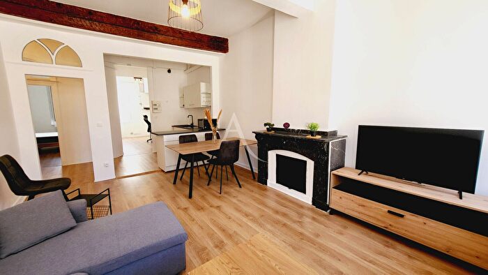 Appartement à louer - Centre Ville, Carcassonne - 3 pièces - 2 chambres