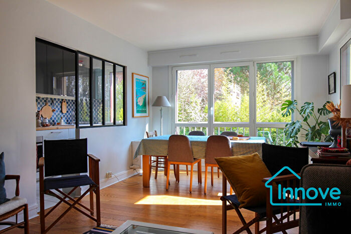 Appartement à vendre - Versailles, Clagny Glatigny - 4 pièces - 3 chambres