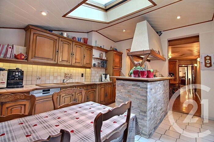 Appartement à vendre - Évian-les-Bains - 7 pièces - 4 chambres