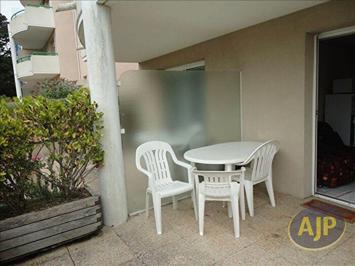 Appartement à louer - Saint Marc Est, Saint-Nazaire - 1 pièce