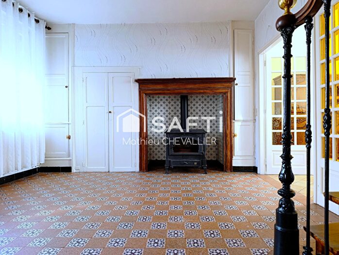 Maison à vendre - Crécy-en-Ponthieu - 4 pièces - 3 chambres