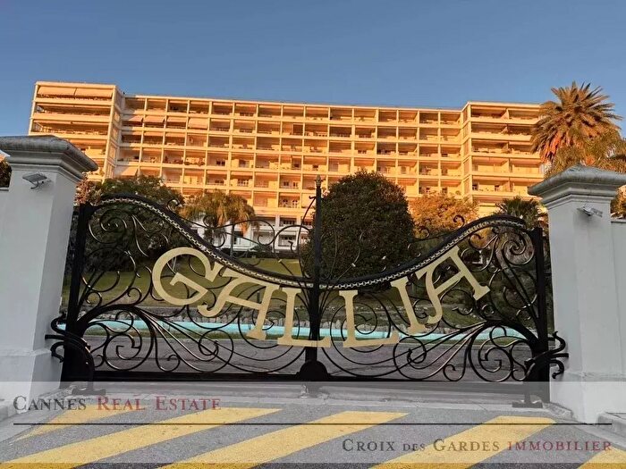 Appartement à vendre - Cannes, Californie Pezou - 2 pièces - 1 chambre