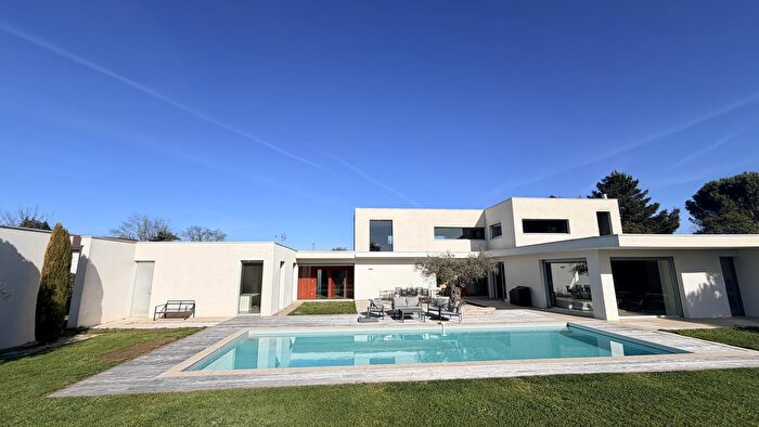 Maison à vendre - Dommartin - 8 pièces - 4 chambres