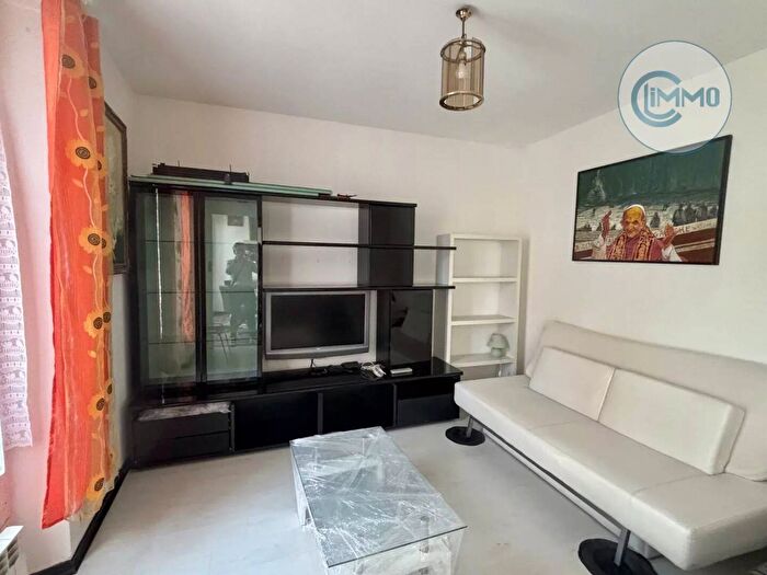 Saint Roch, Nice - Appartement 3 pièces à louer