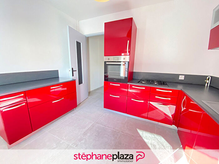 Appartement à vendre - Orange, Centre-ville - 4 pièces - 3 chambres