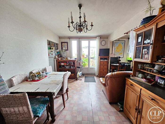 Appartement à vendre - Montreuil, Branly, Boissière - 2 pièces - 1 chambre