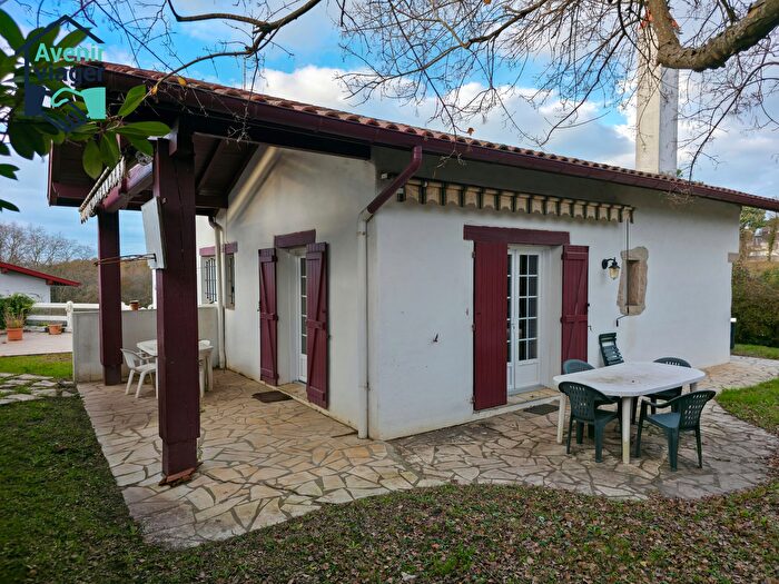 Maison 8 pièces à BayonneBayonaBaiona, Saint-Bernard, Matras, à vendre