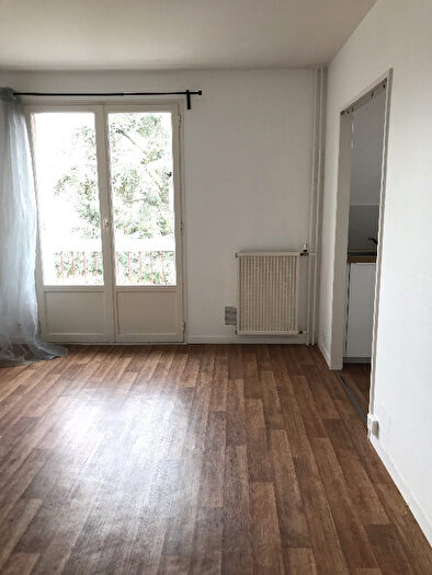 Appartement à louer - Quartiers Nord-Ouest, Villejean - 1 pièce - 1 chambre