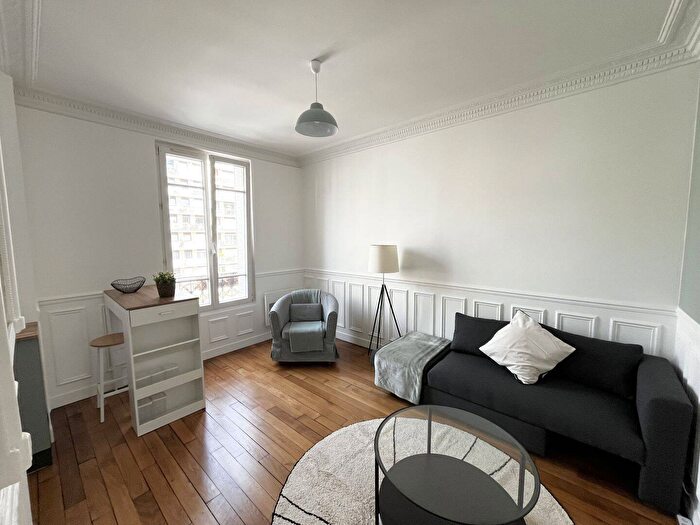 Centre Ville-Vieux Puteaux : Appartement 2 pièces à louer