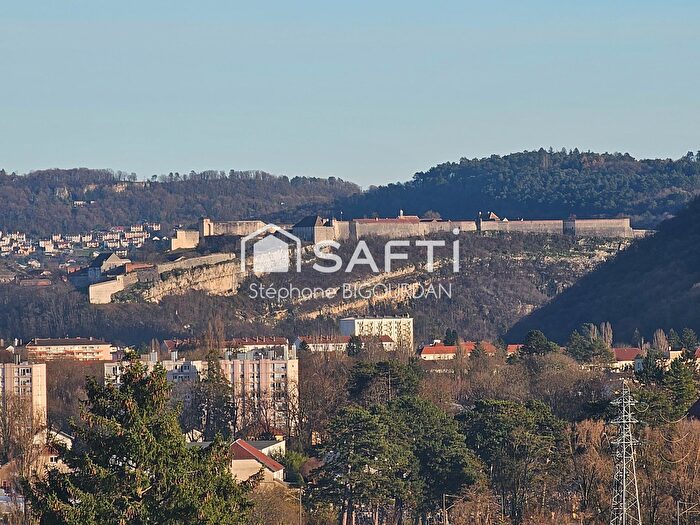 Appartement à vendre - Besançon, Saint-Claude, Torcols, Chailluz - 5 pièces - 3 chambres