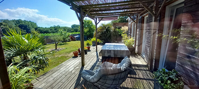 Maison à vendre - Léhon - 6 pièces - 4 chambres