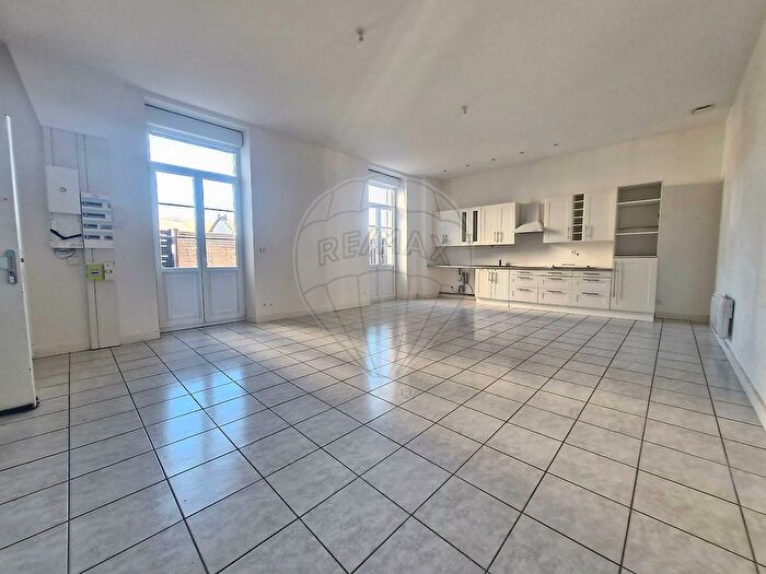 Appartement à vendre - Pougues-les-Eaux - 4 pièces - 3 chambres