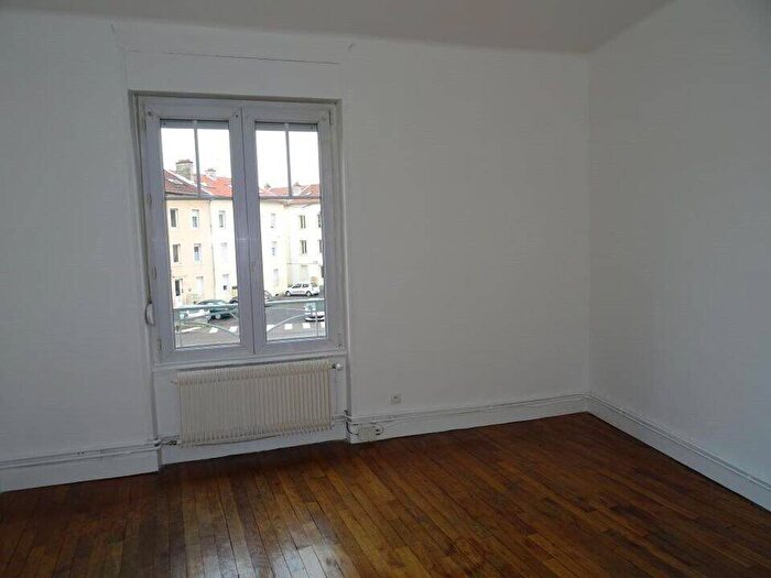 Appartement 5 pièces à louer à Centre Ville-Charles III, Nancy
